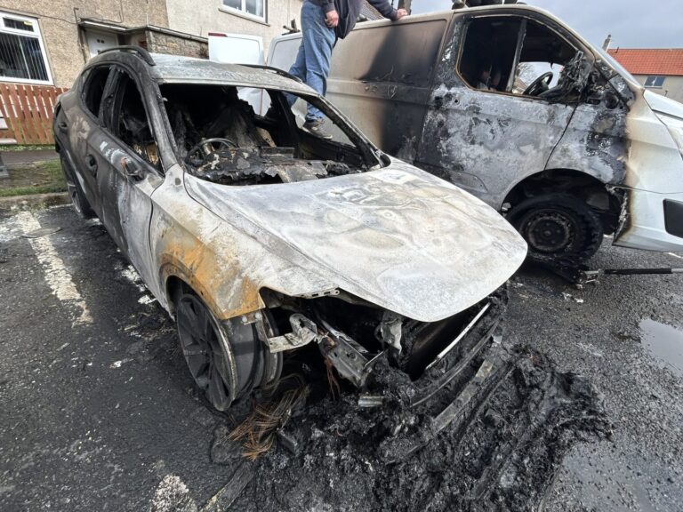 Leslie car explosion destroys vehicles as locals feared for homes