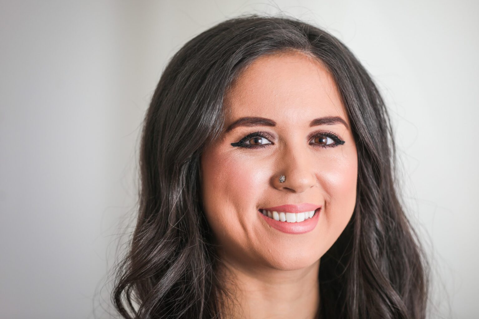 Arbroath graphic designer in 'debilitating pain' with kidney condition