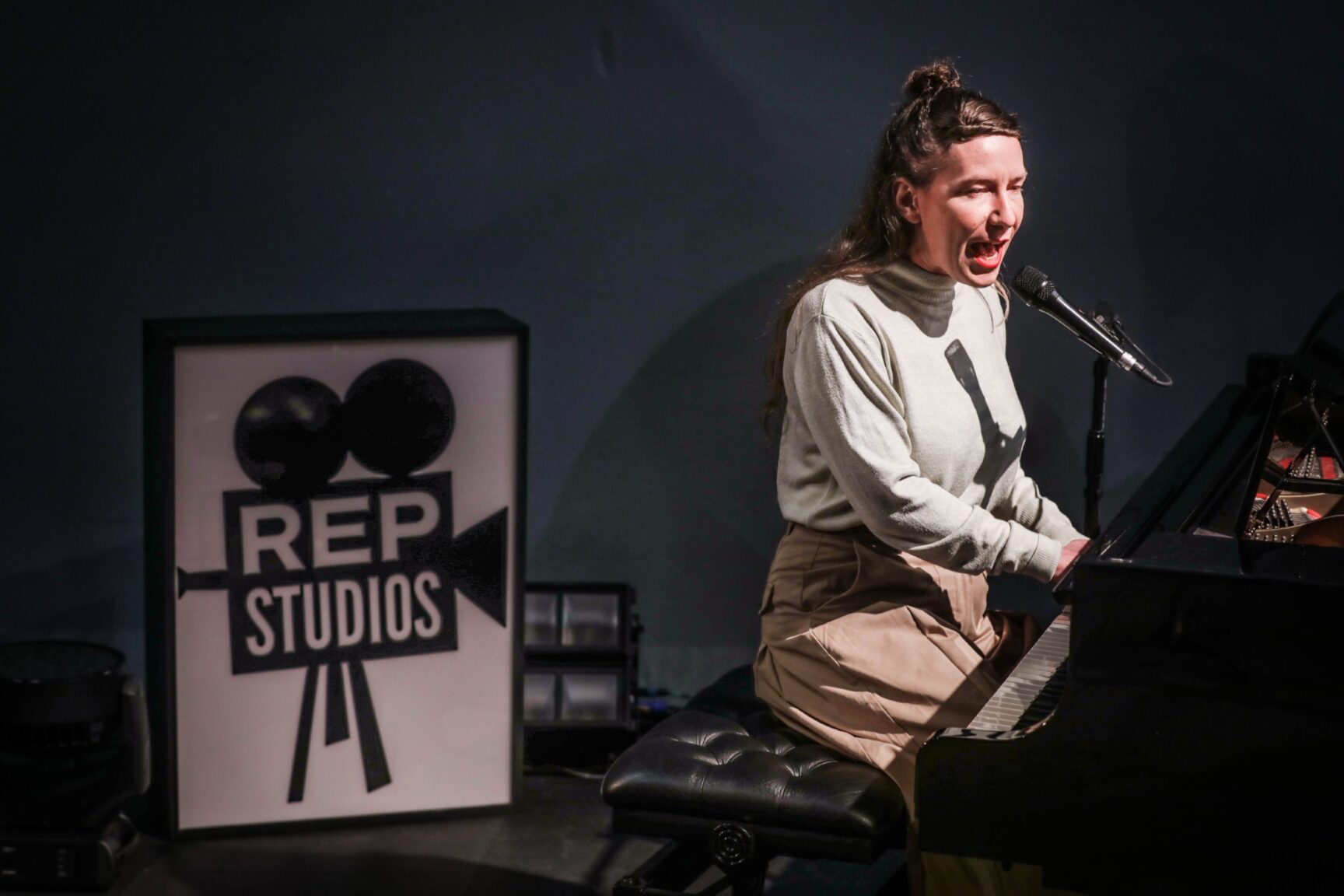 Singer Kathryn Joseph on Dundee as 'spiritual home' as tour starts