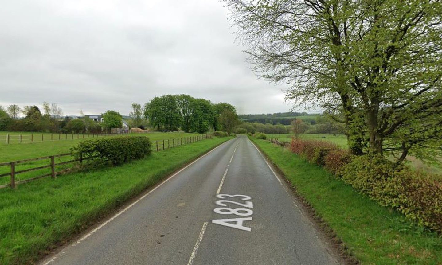 A823: Woman taken to hospital after crash on Kinross-shire road
