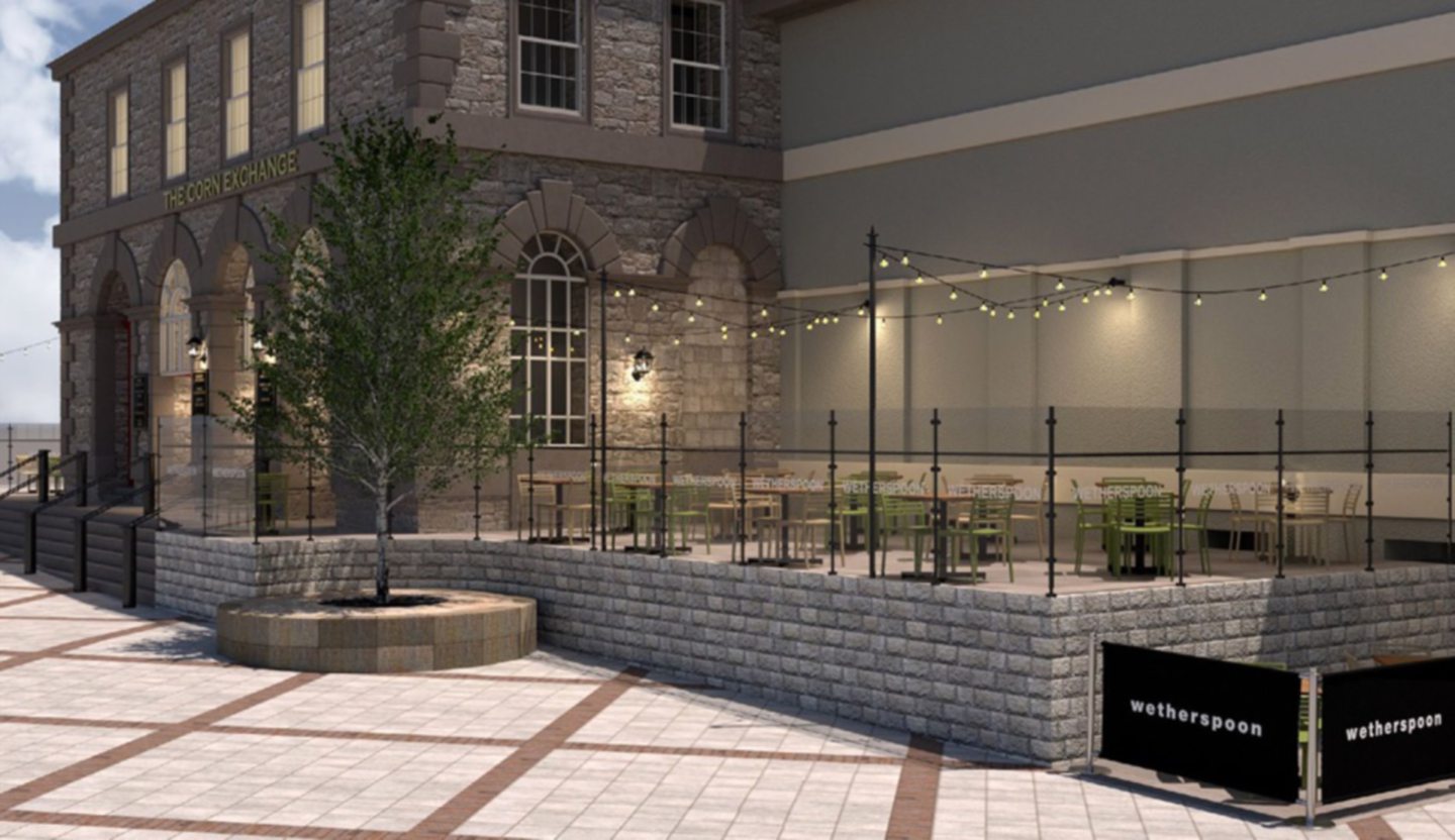 Arbroath Wetherspoons outdoor bid hits bump with roads bosses