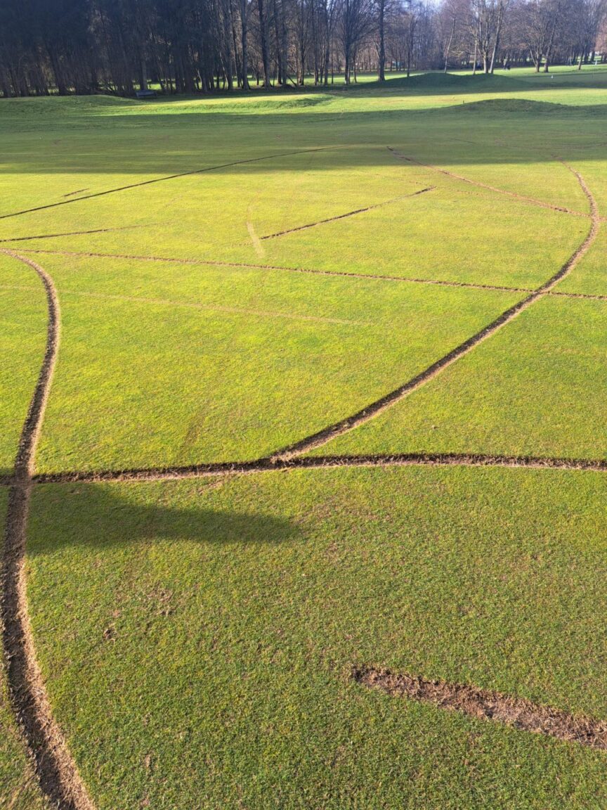 Youths on electric motorbikes 'wrecking' Caird Park Golf Course