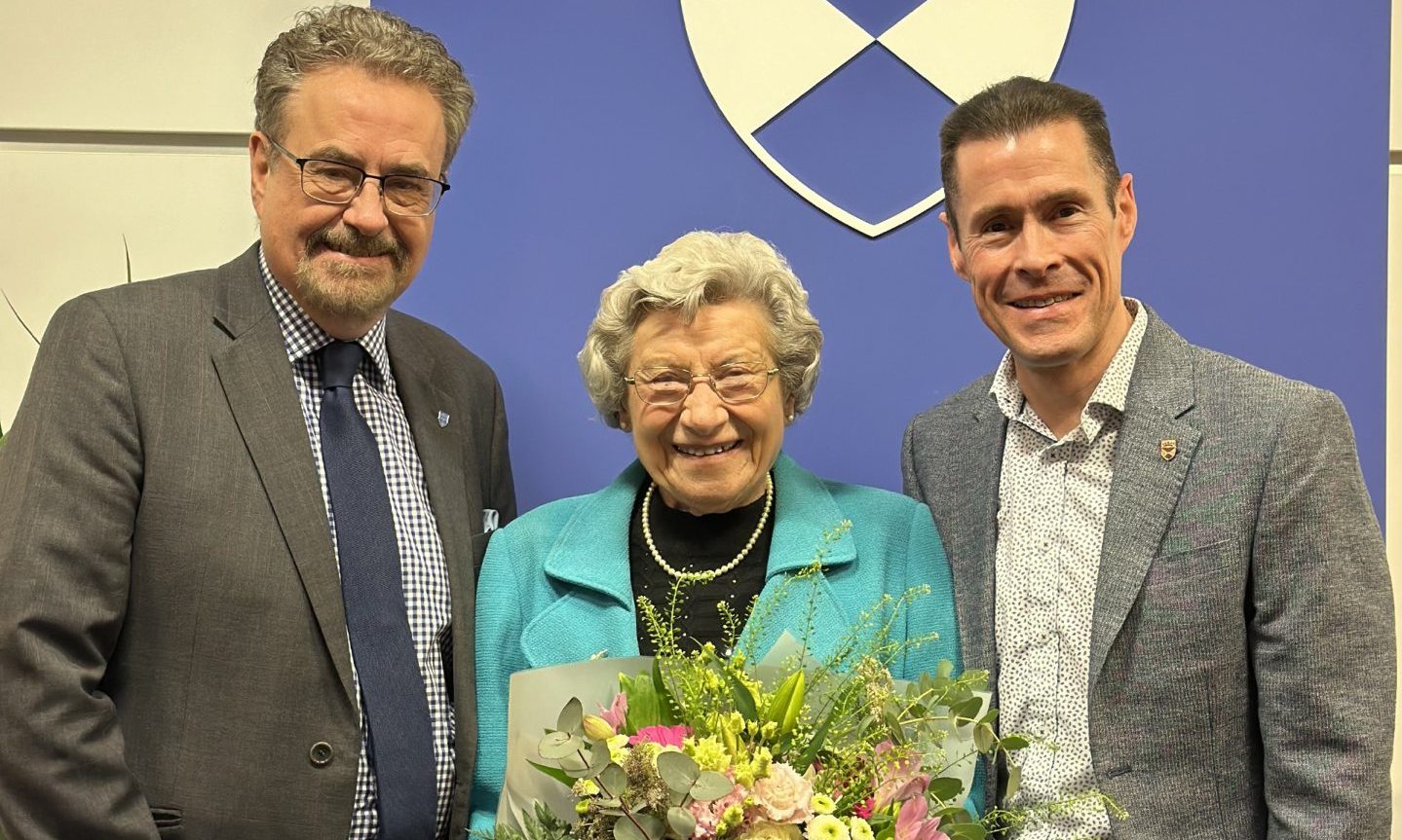 Muriel Duncan: Dundee University worker celebrates 90th birthday