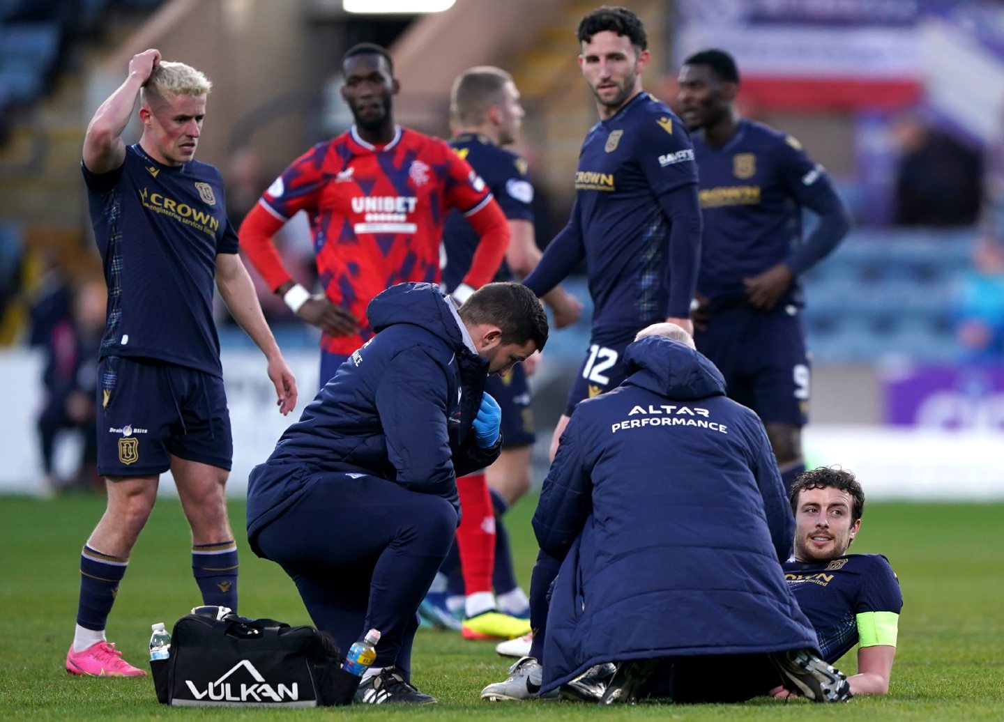 Luke McCowan thriving as Dundee FC captain says Tony Docherty