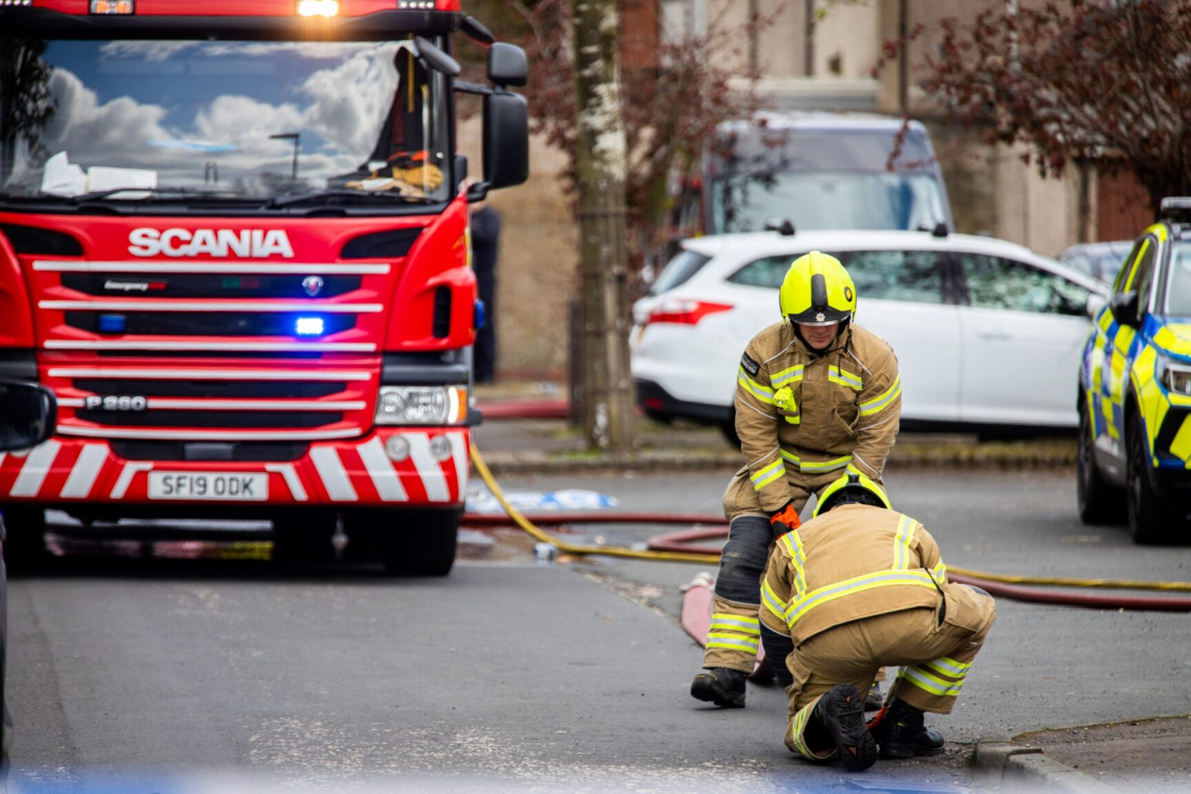 Crews called to house fire on Carfrae Drive in Glenrothes