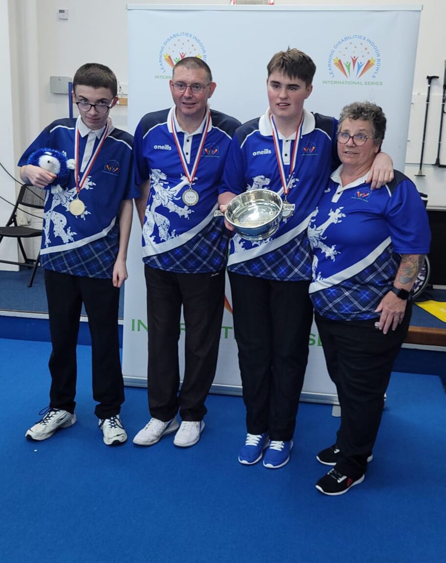 Perth bowlers with disabilities fear for future over leisure cuts
