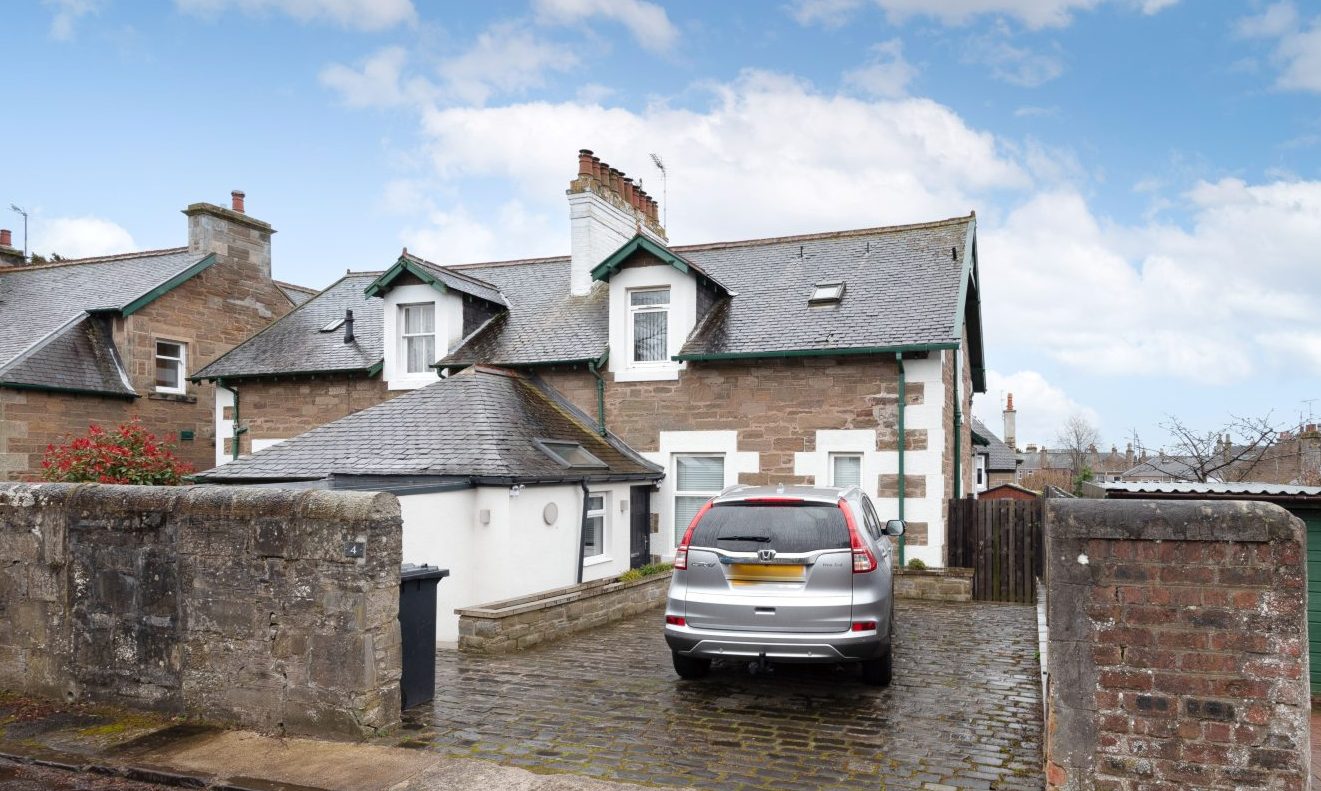 Stunning Dundee house is TSPC's top 10 property in April