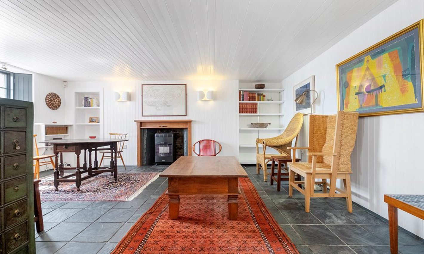 Charming waterfront cottage in Broughty Ferry has unusual feature
