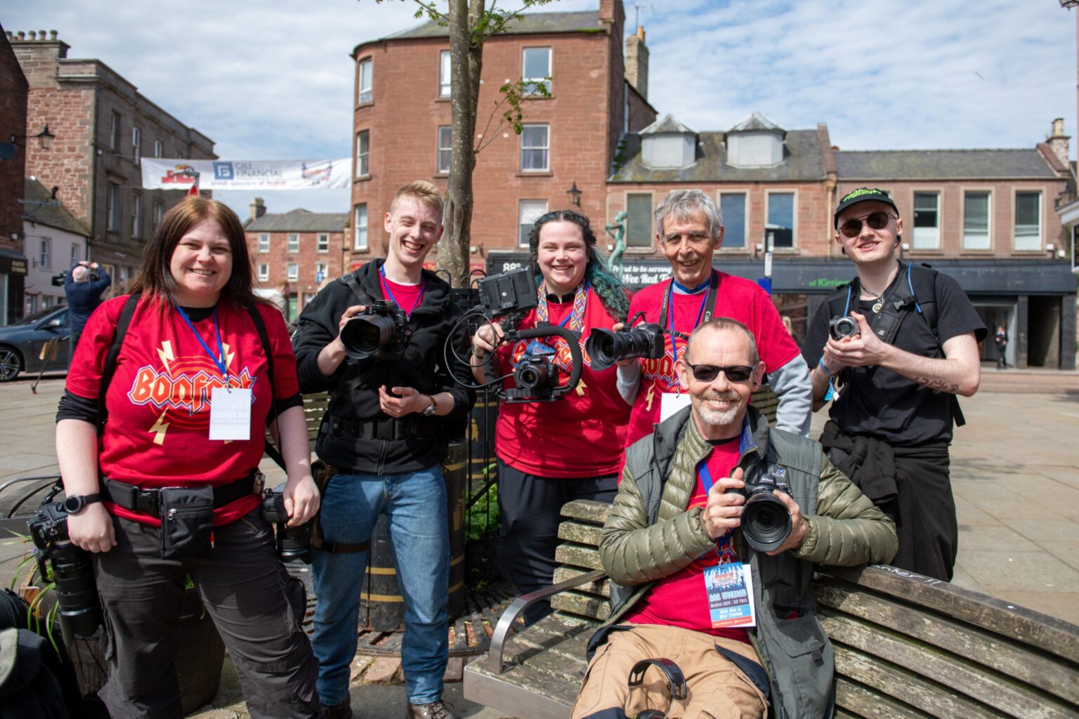 Mordaunt's Bonfest banter as Kirrie AC/DC festival kicks off