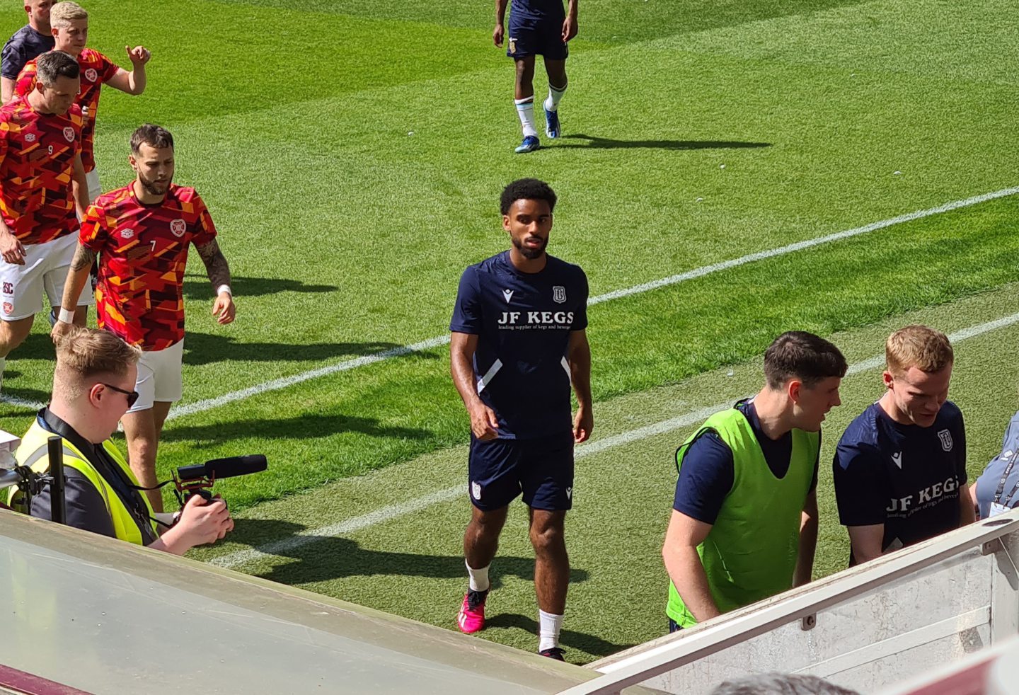 EXCLUSIVE: Dundee FC eye Dutch defender Robin Lathouwers