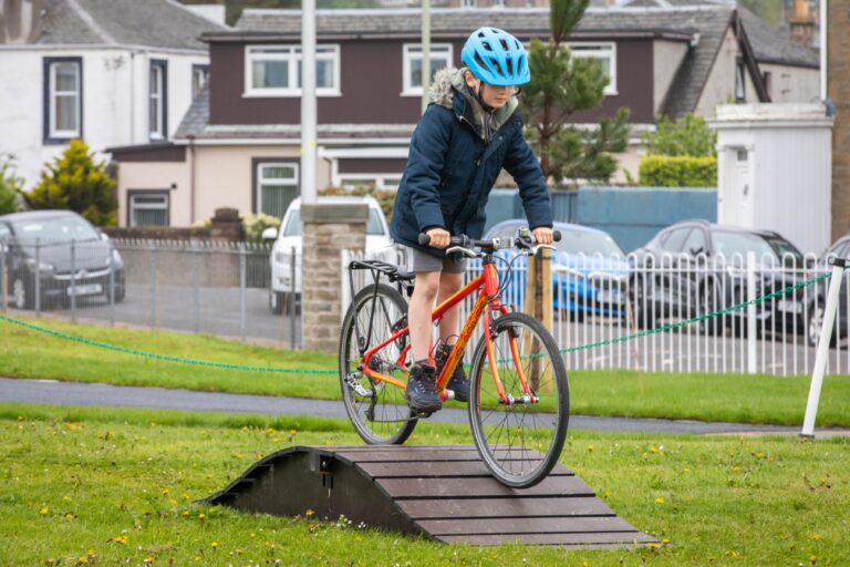 Best pictures as Broughty Ferry active travel route officially opened