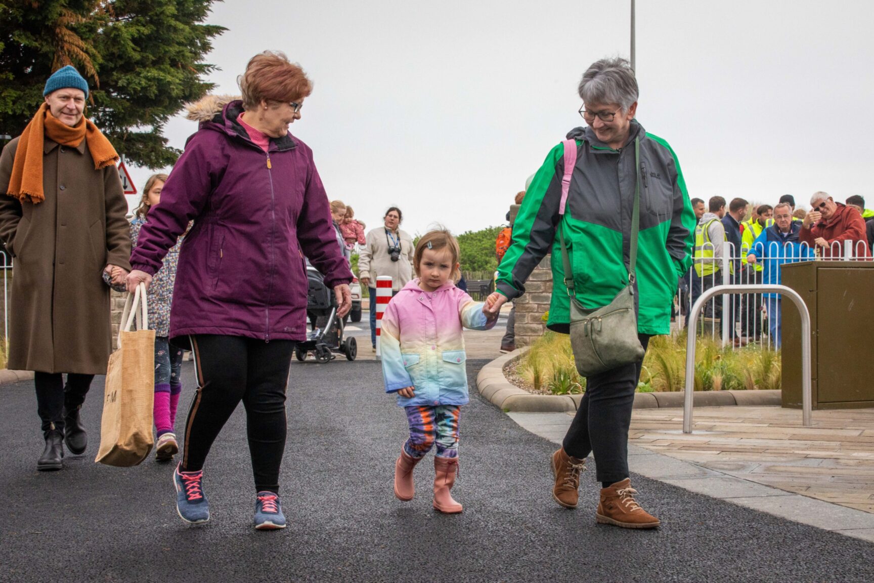 Best pictures as Broughty Ferry active travel route officially opened