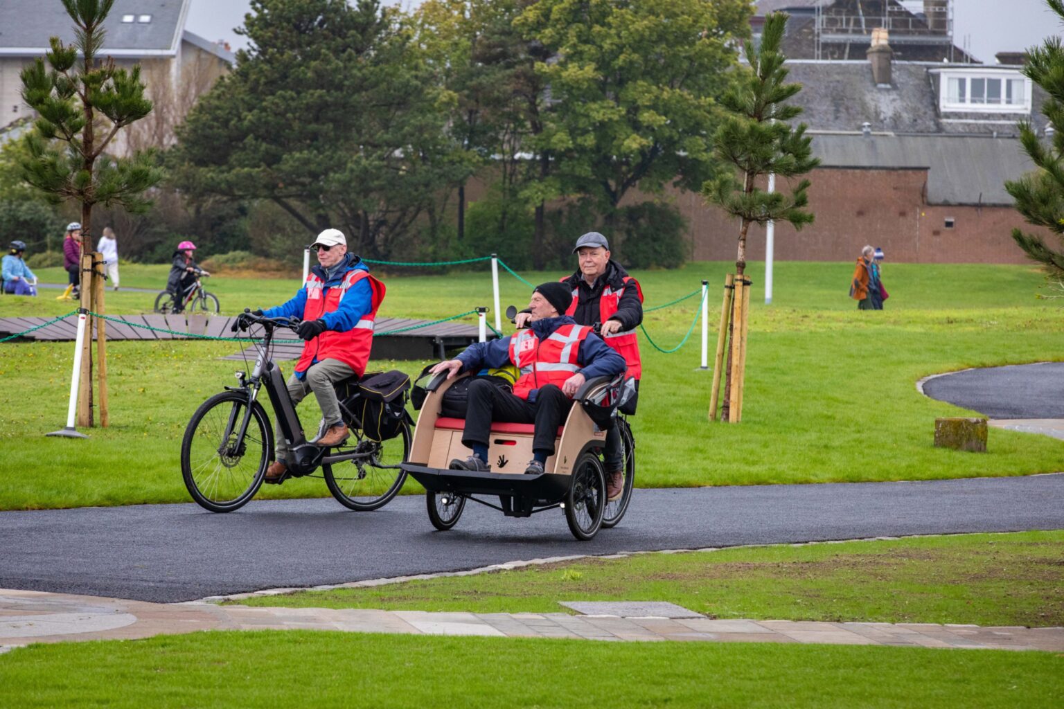 Best pictures as Broughty Ferry active travel route officially opened
