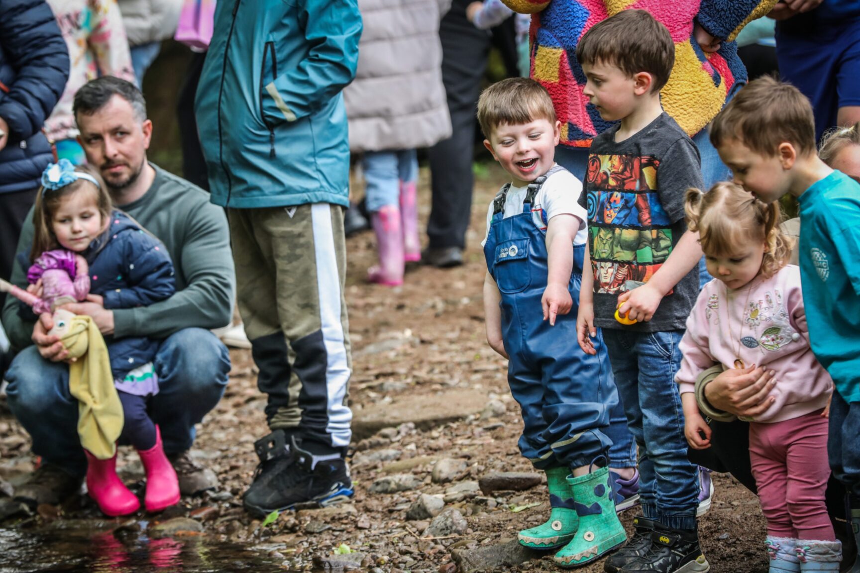 Best pictures of Barry Mill duck race family fun