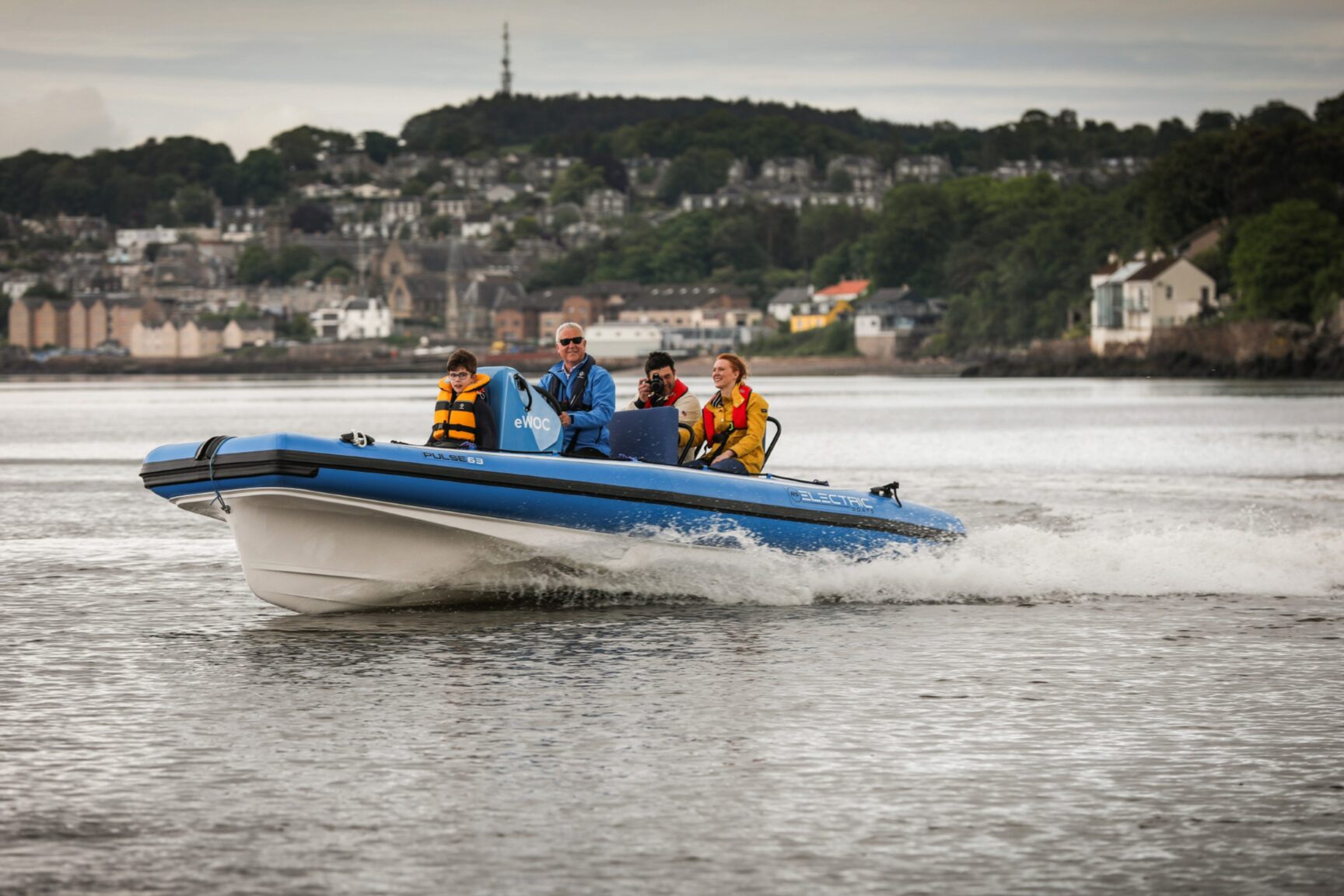 New Wormit Boating Club electric safety vessel is UK first - The Courier