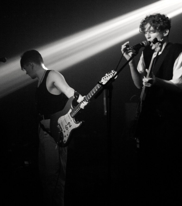 Translation: Dundee band hail venue Roots as city's grassroots hub