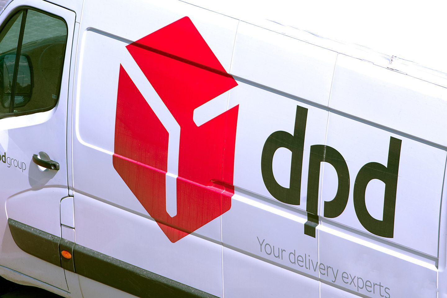 Dundee man chased DPD driver round van with Stanley knife