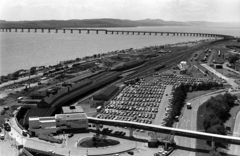 The history of Dundee railway station takes a long & winding route