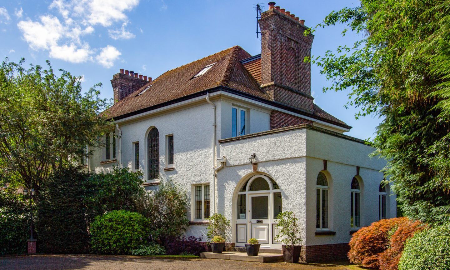 Handsome 1920s home with 1.4 acres one of Forfar's finest houses