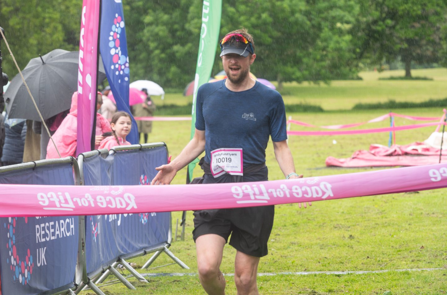 Dundee Race for Life 2024 pictures as 1,500 take part