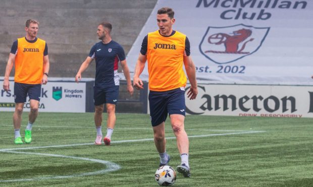 Paul Hanlon 'putting down roots' at Raith Rovers after Hibs exit