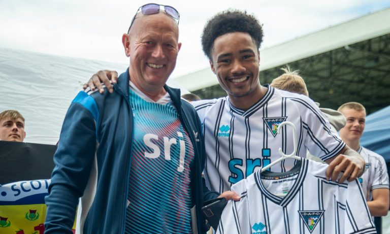 15 best photos as Dunfermline fans meet heroes at Pars kit launch