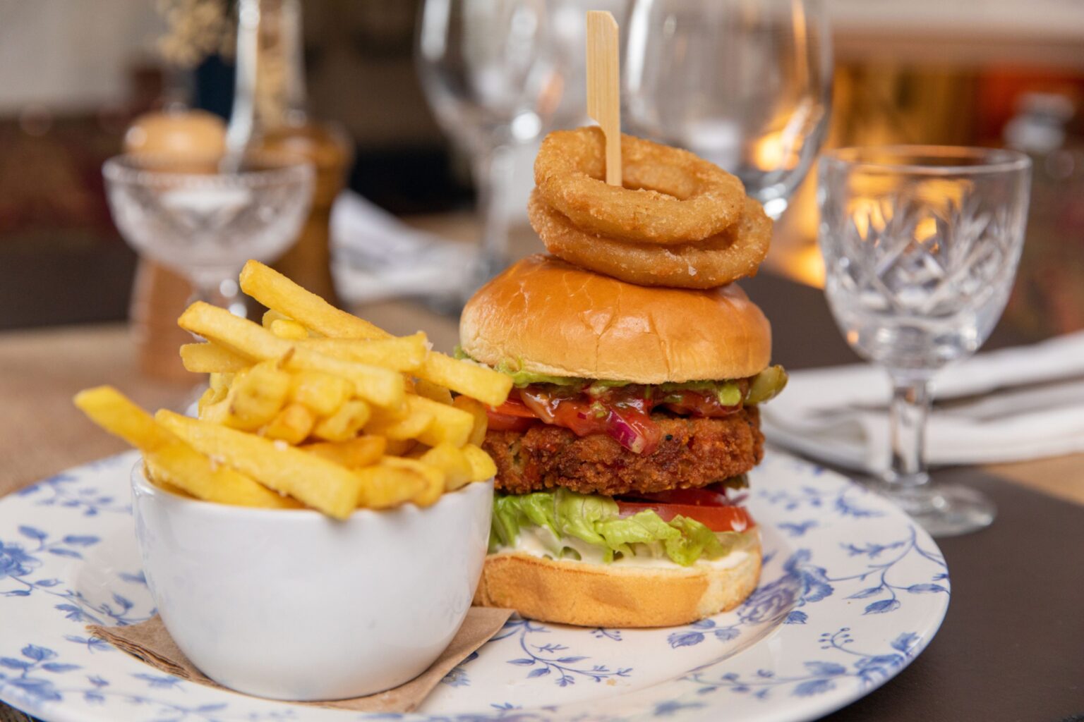 Does the Kirkstyle Inn in Dunning offer more than 'hearty soup'?