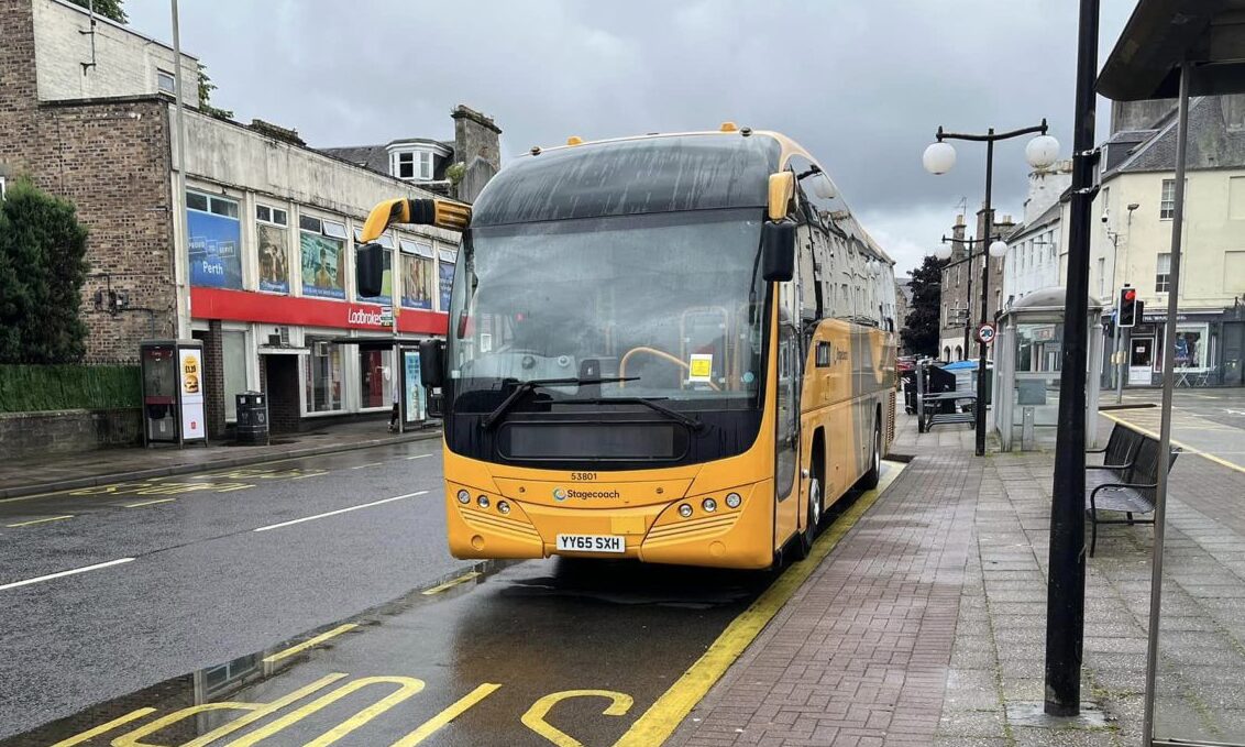 List of long-distance bus services in Tayside, Fife and Stirling
