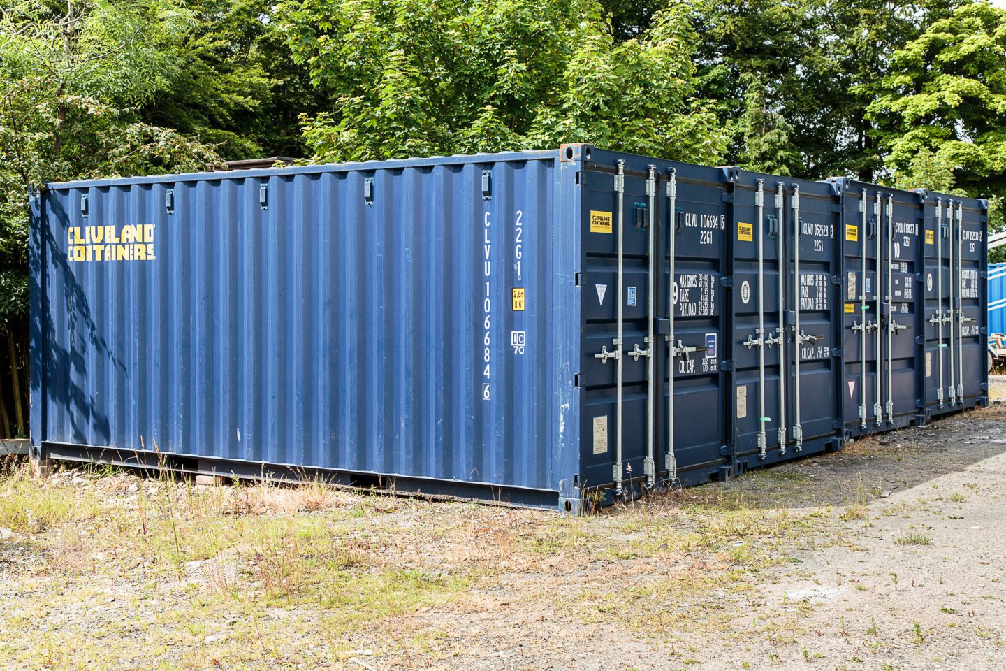 Dundee business offers office space and 20ft shipping container