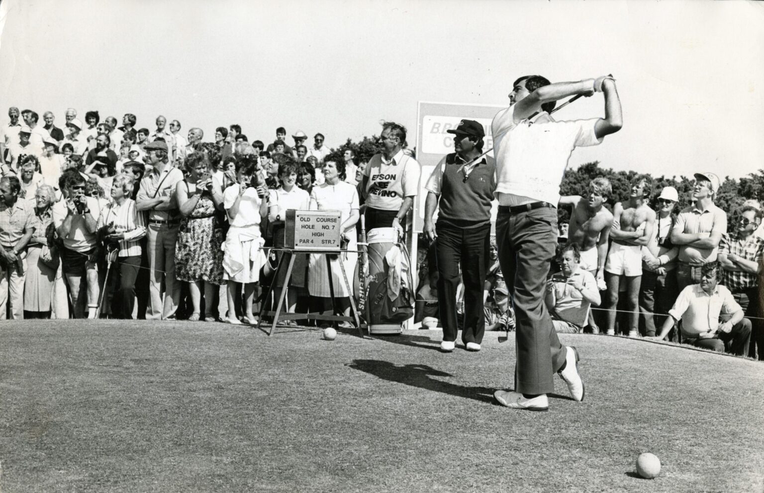 Seve Ballesteros's 'moment of glory' at 1984 St Andrews Open