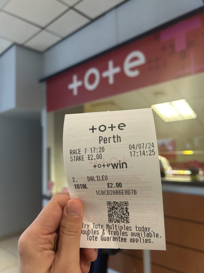 POPPY WATSON: My first time at Perth races - here's my thoughts