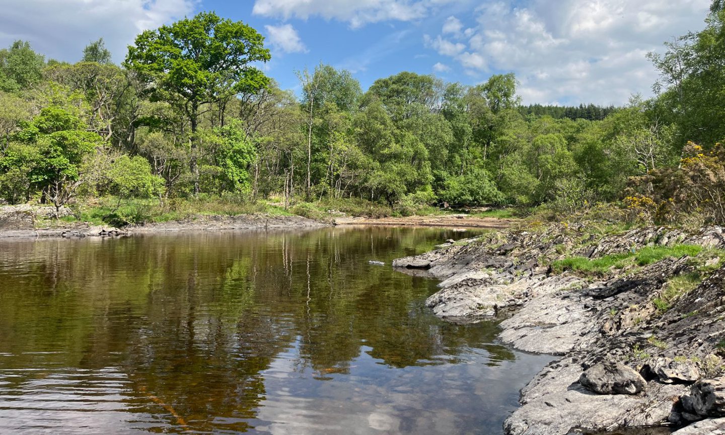 House and 300 acres on Loch Tay hits market for £2.49 million
