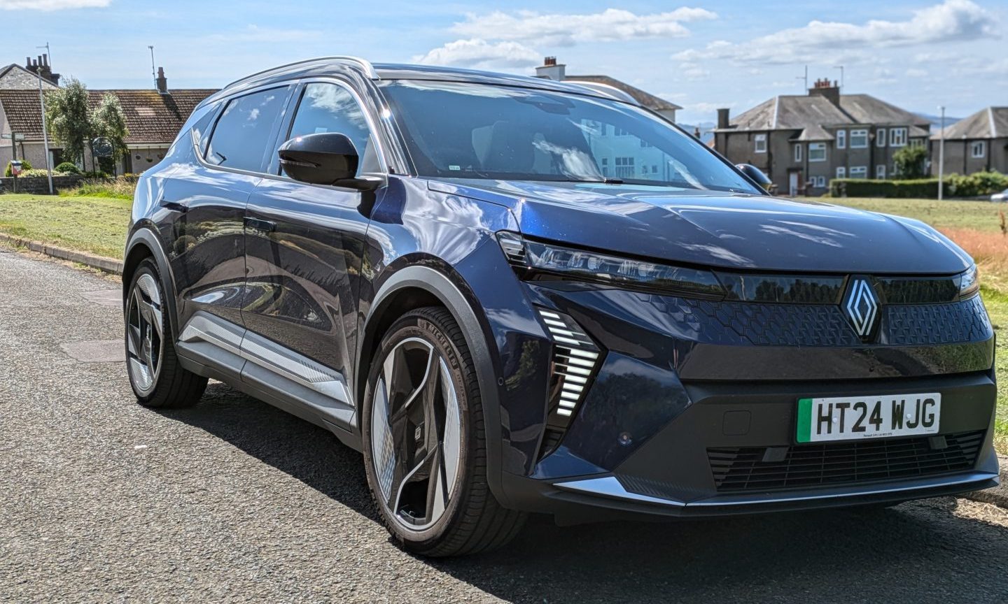 Renault Scenic E-Tech reinvented as talented electric car