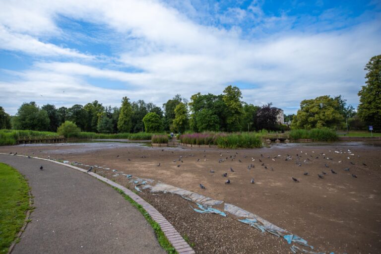 South Inch pond runs dry, as locals urge council to act