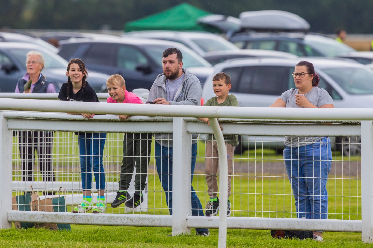 Photo gallery: Perth Racecourse family raceday 2024
