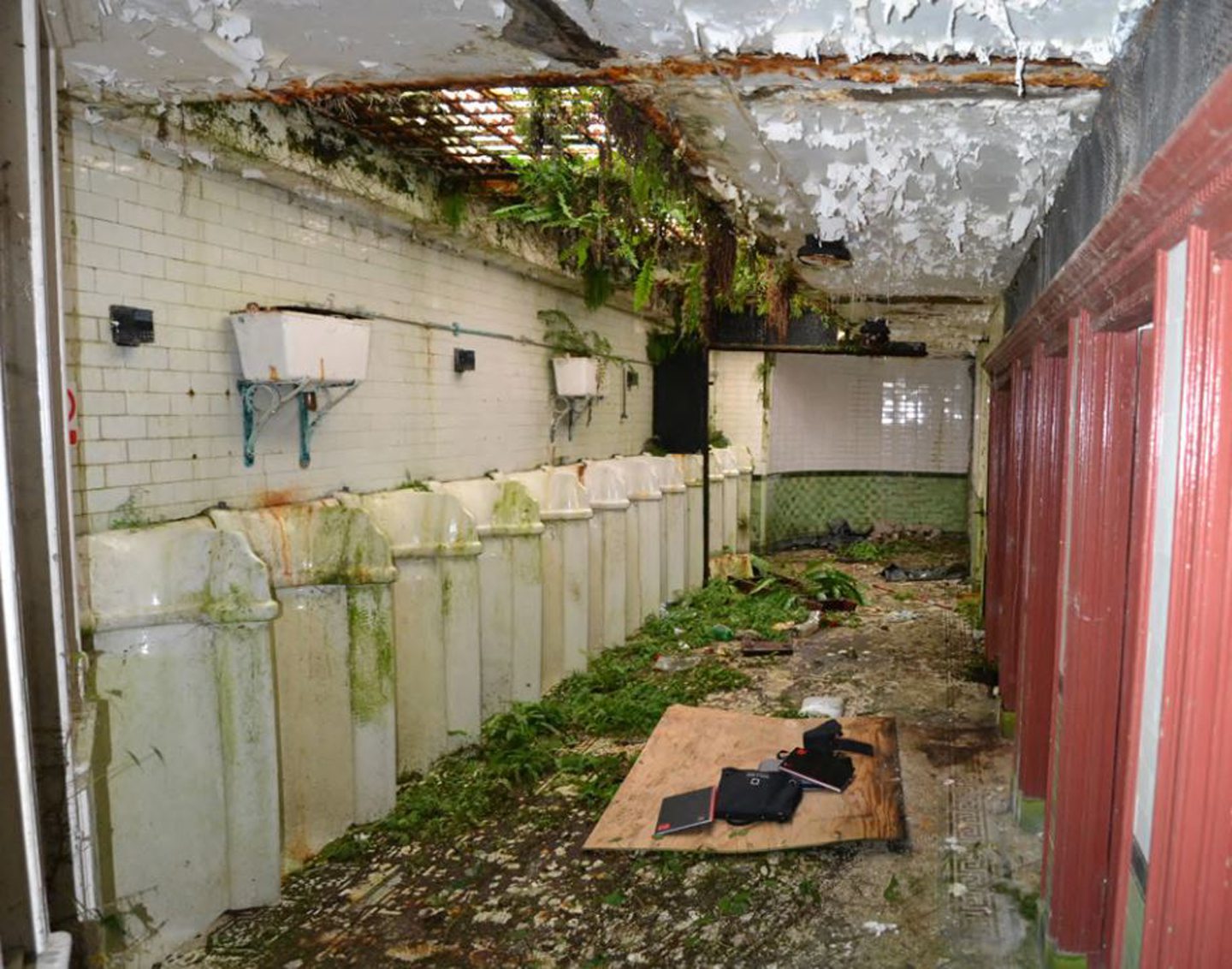 Seabraes: Plans to turn former Dundee toilets into cafe