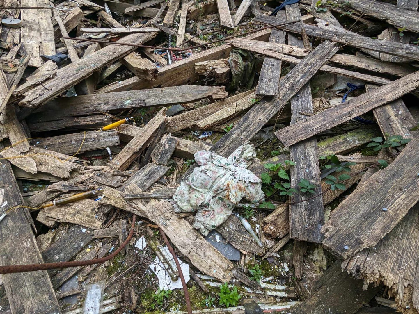 Exploring abandoned Thornton Fever Hospital in Fife