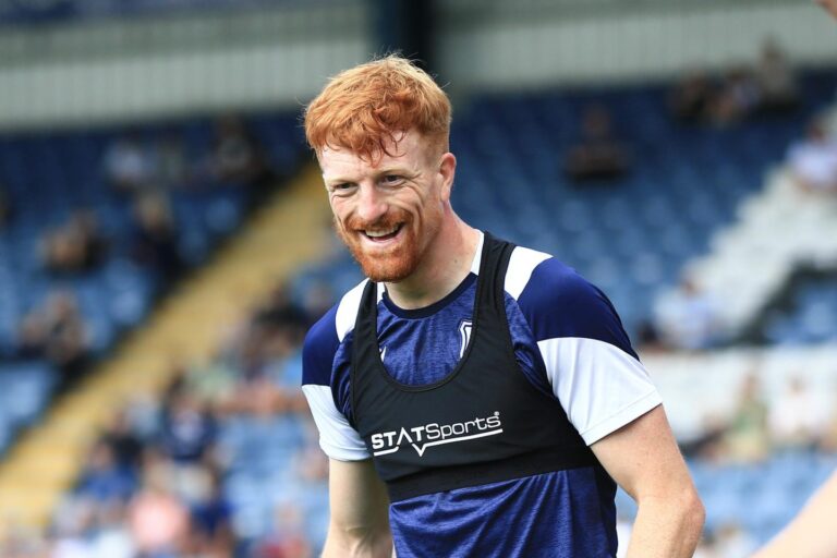 15 best pictures as Dundee fans greet heroes at training session