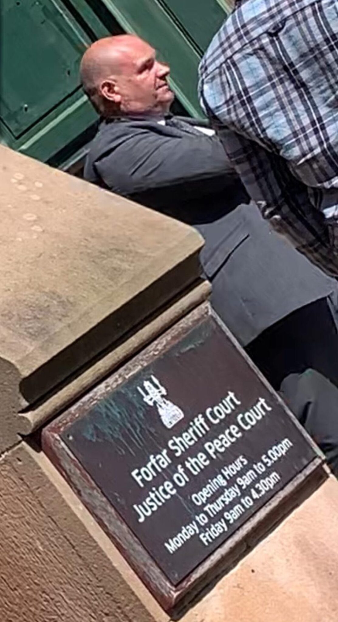 Angus police sergeant with deleted child image on phone not guilty