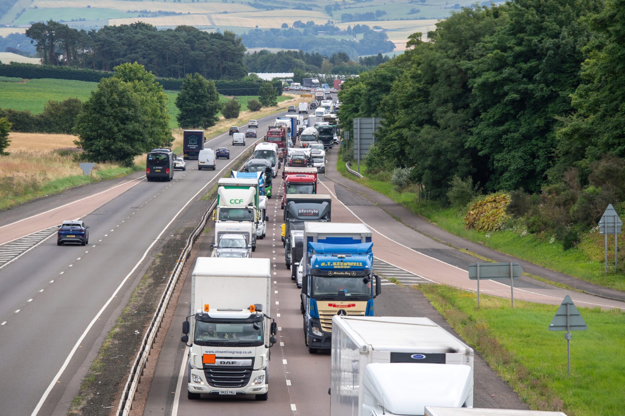 M90 Friarton Bridge: Overnight diversions through Perth