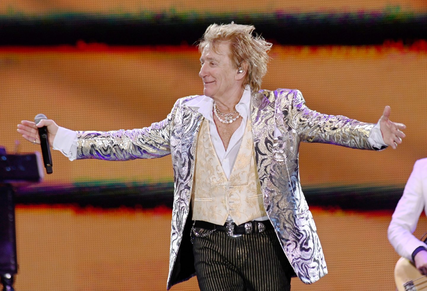 Paul Metcalfe: Rod Stewart impersonator's all-time favourite song
