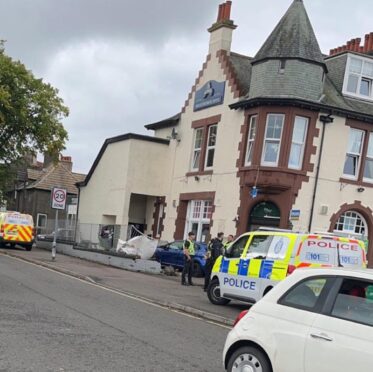 Car crashes into Gothenburg Hotel beer garden in Rosyth