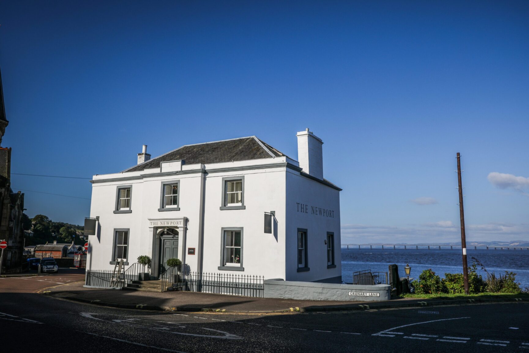 I had the best roast potatoes of my life at Newport Inn - sorry mum!