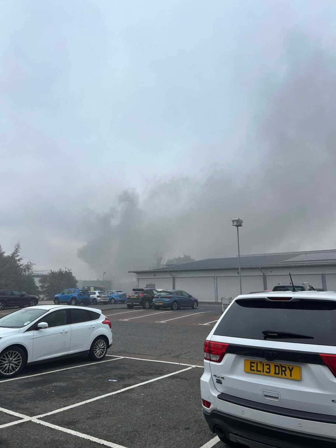 Fire crews tackle blaze at Markinch Power Station, Glenrothes