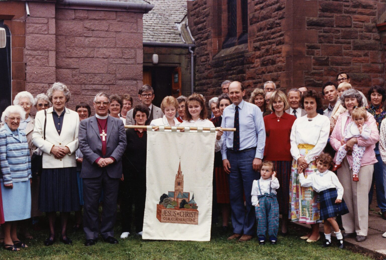 Nostalgic images capture life in Invergowrie in the 80s and 90s - The ...