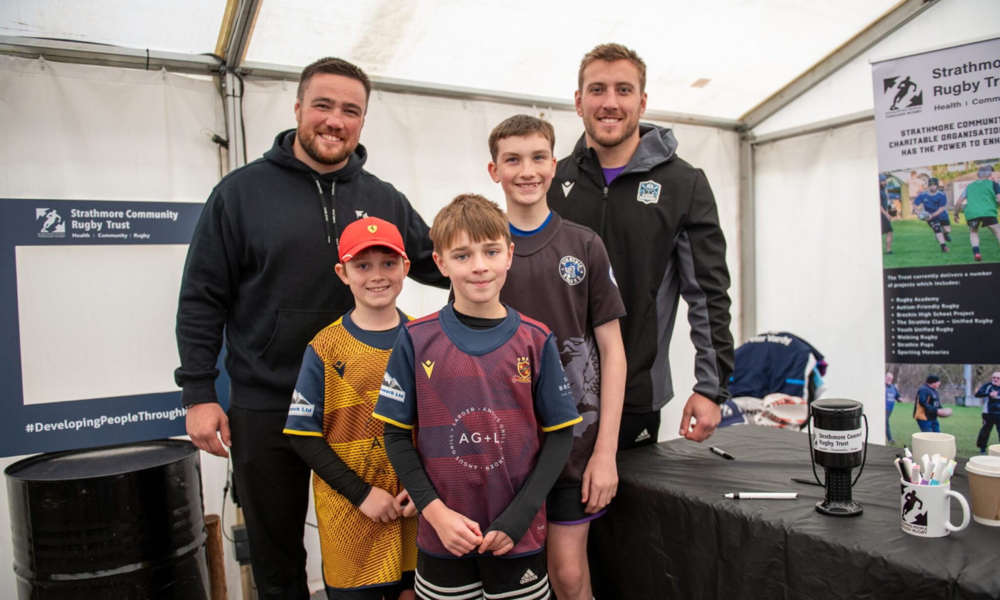 Forfar mum Eilidh tackling London Marathon for community rugby trust