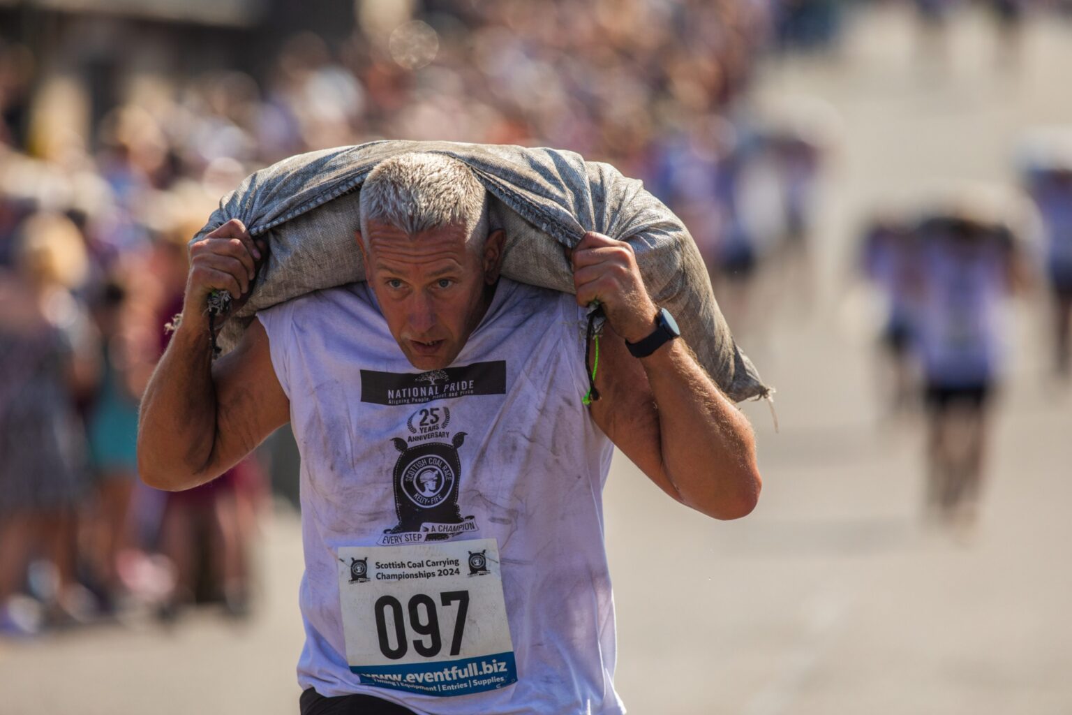 Pictures of 25th Kelty coal race as thousands turn out to watch