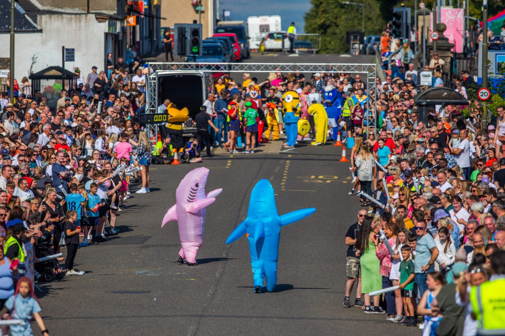 Pictures of 25th Kelty coal race as thousands turn out to watch