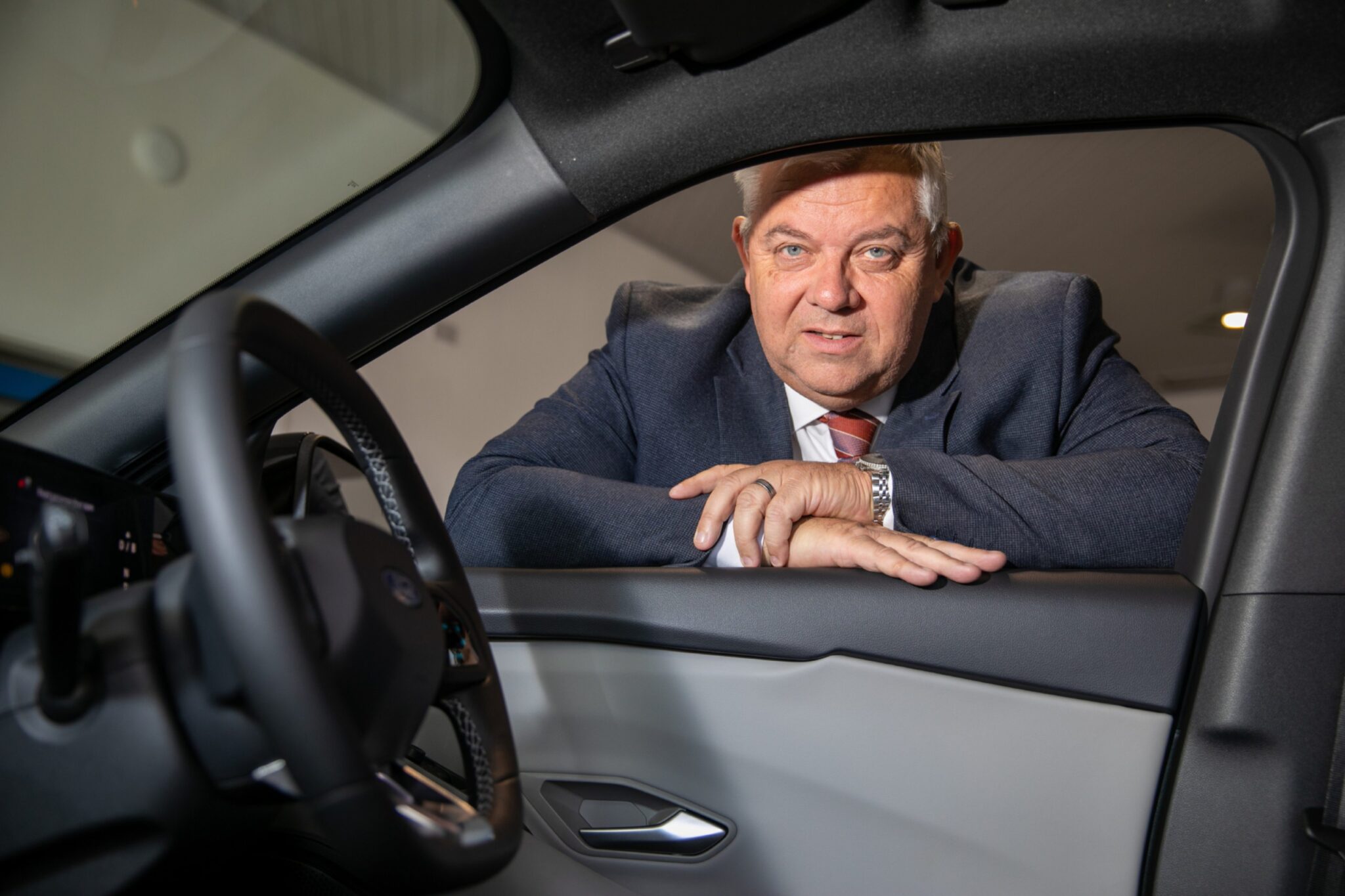 Angus firm AM Phillip acquires Forfar Glenford car dealership