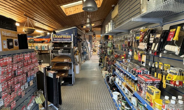 Barclay Ross hardware shop in Arbroath closing
